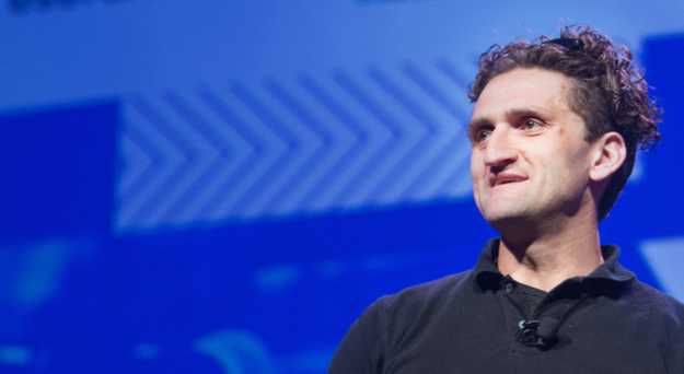 Casey Neistat’s Filmmaker Resume Example | Enhancv